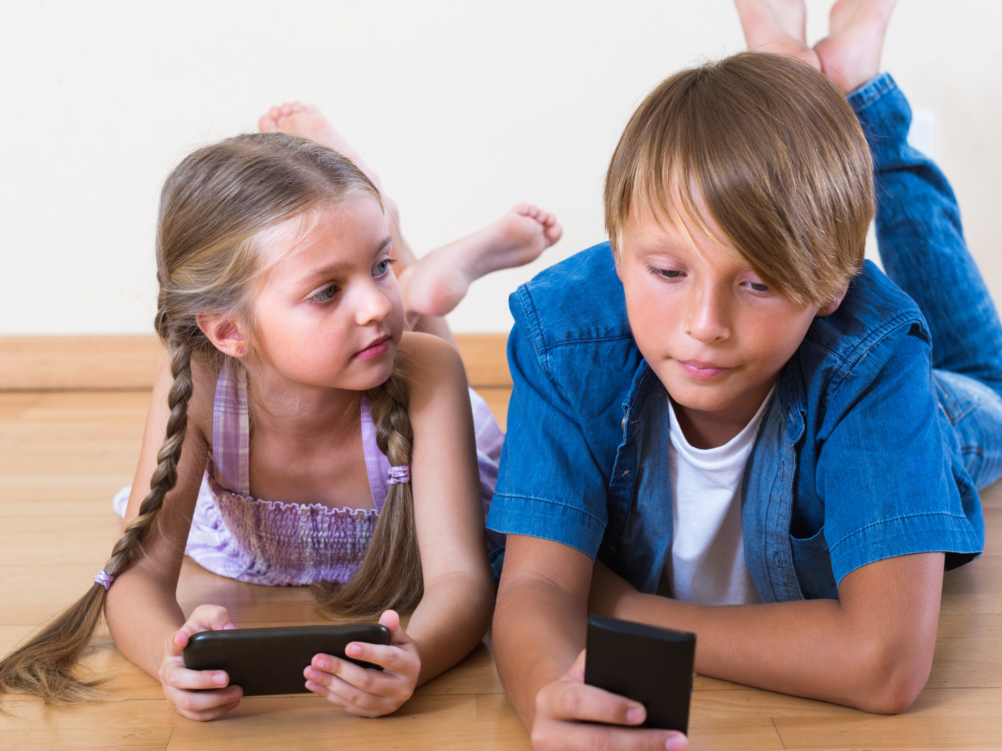 Les Réseaux Sociaux et les Enfants : Âge Approprié et Conseils de ...